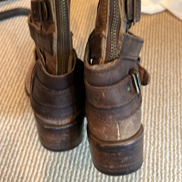 Freebird by Steven | Shoes | New Freebird By Steven Dakota Distressed Leather Brown Boots Size 7 ...